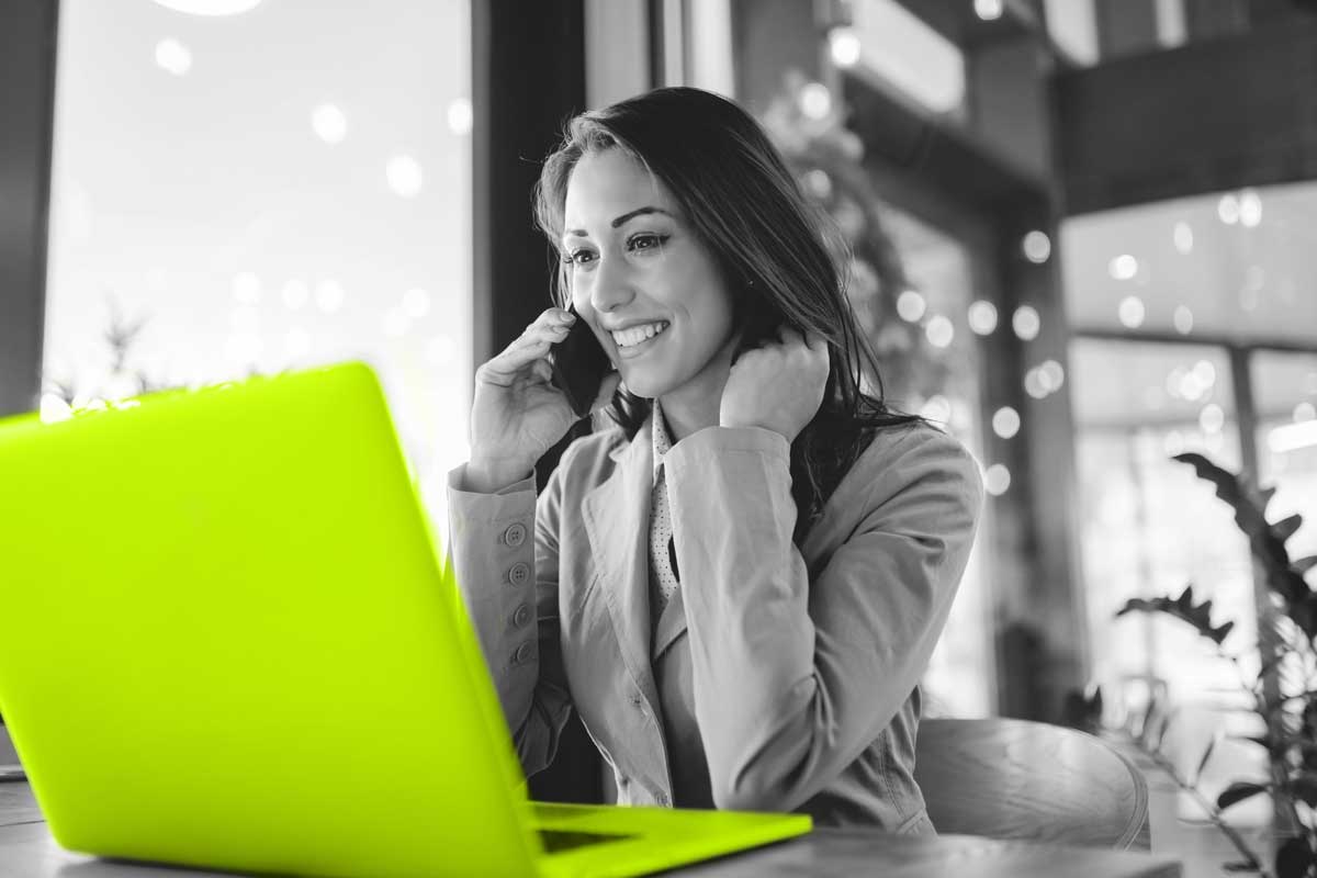 The Weekly Sales Review Ritual | Maximizer CRM